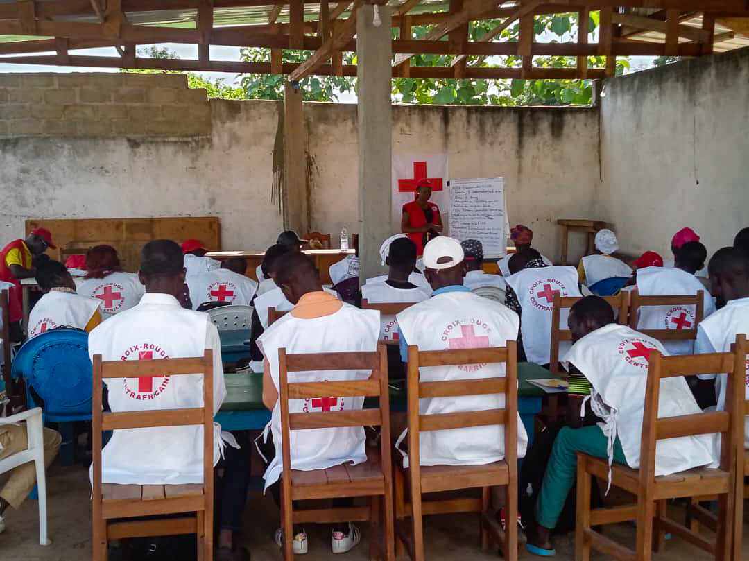 Gerad Gildas Bikondji, chargé de communication de la Croix rouge ...